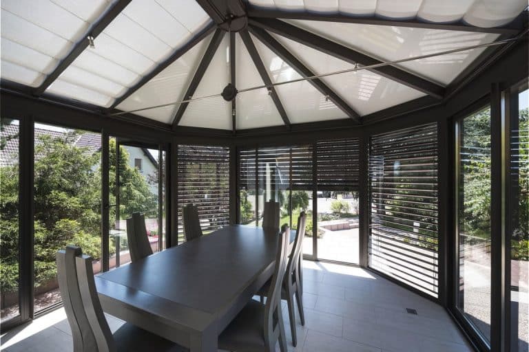 Rideau véranda : quel rideau choisir pour une véranda ? - Le Vérandier